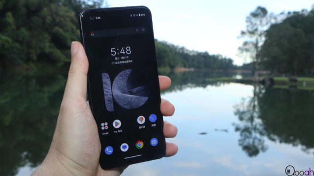 一手拍出最穩陣影像，最強單持拍攝 ASUS Zenfone 10 實測 - Qooah